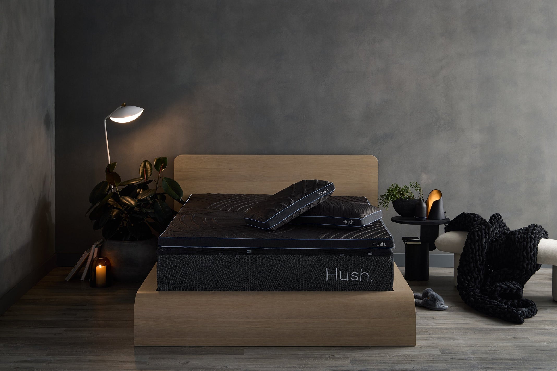 Graph-Iced Pillow: Cooling Memory Foam Pillow with Bamboo | Hush US ...